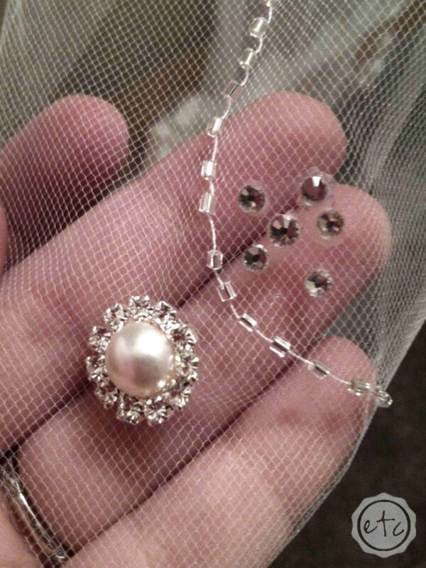 How to Make DIY Veil Weights - Happily Ever After, Etc.