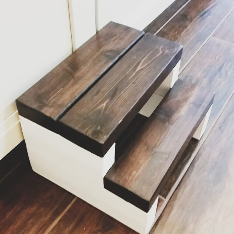 25 Projects You Can Build With a 2x4 - Happily Ever After, Etc.