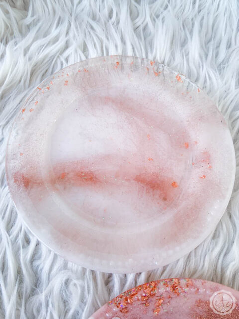 How to Make a Custom Resin Salad Plate - Happily Ever After, Etc.