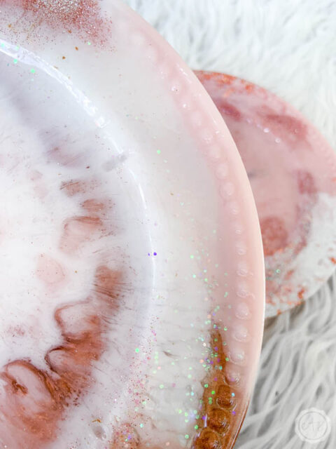 How to Make a Custom Resin Salad Plate - Happily Ever After, Etc.