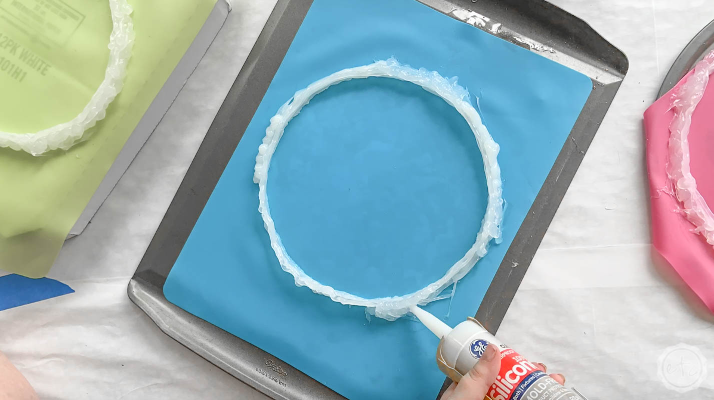 How to Make a Free Form Silicone Mold for Resin - Happily Ever After, Etc.