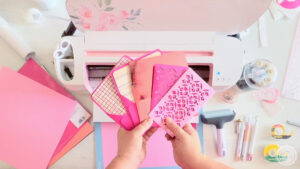How to Make Envelopes with your Cricut - Happily Ever After, Etc.