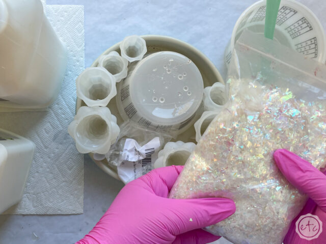 DIY Resin Christmas Trees (with no bubbles!) - Happily Ever After, Etc.