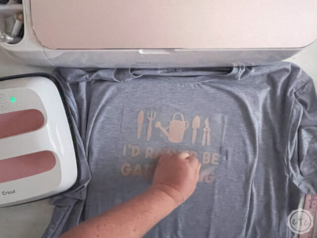 How to Apply Iron-On to Fabric - Happily Ever After, Etc.